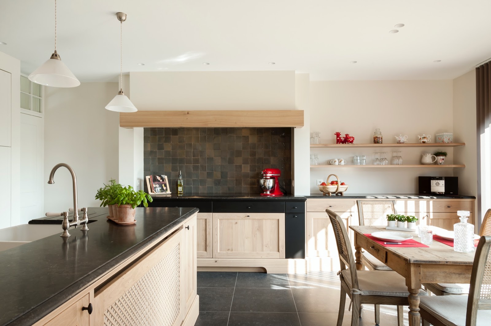 De meerwaarde van de hedendaags landelijke interieurstijl